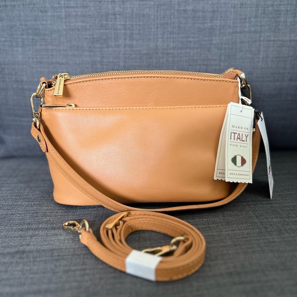 Divina Firenze | Bags | Nwt Divina Firenze Crossbody Shoulder Bag ...